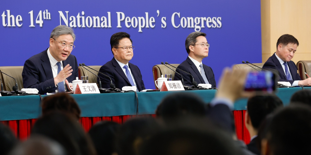 China Launches $138 Billion Fund to Revolutionize AI and Emerging ...